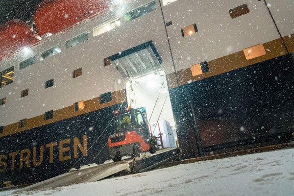 Velkommen - Mer miljøvennlig frakt av gods | Nor Lines